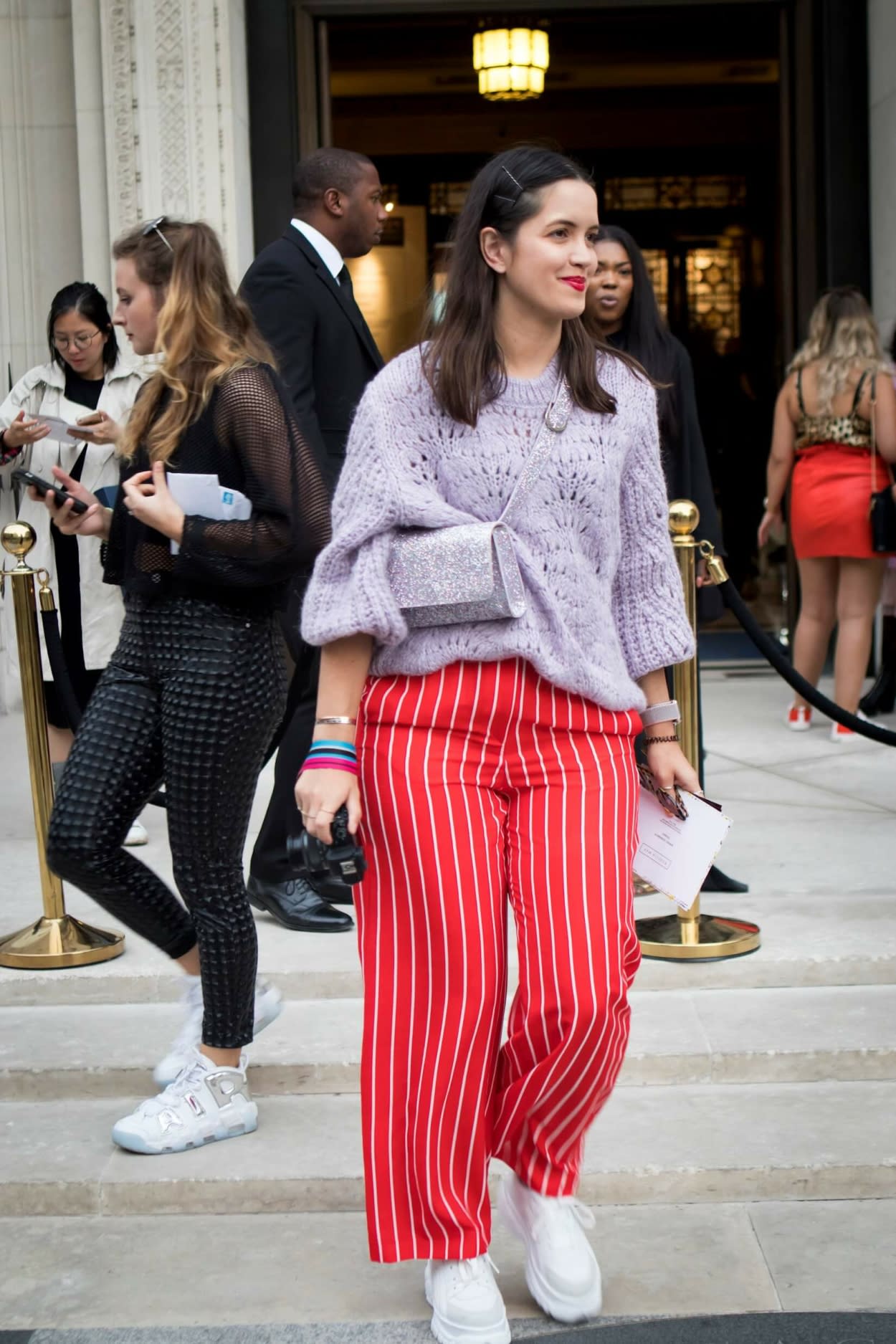Pull violet : 10 idées de tenues - Futures Tendances | Femme